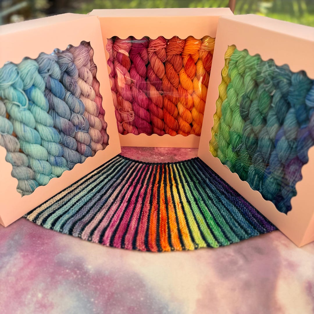 24x20g Mini Skein Fade Set, Last Year’s (2024) Regency Romance Theme ...