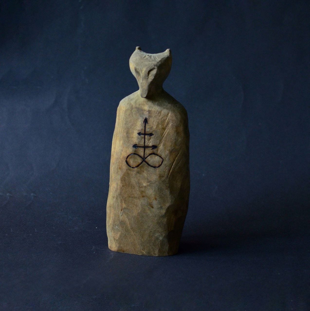 Satan statue Barbatos goetia demon Demon statue, Belial Robin ...