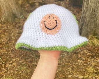 Smiley Face Bucket - Etsy