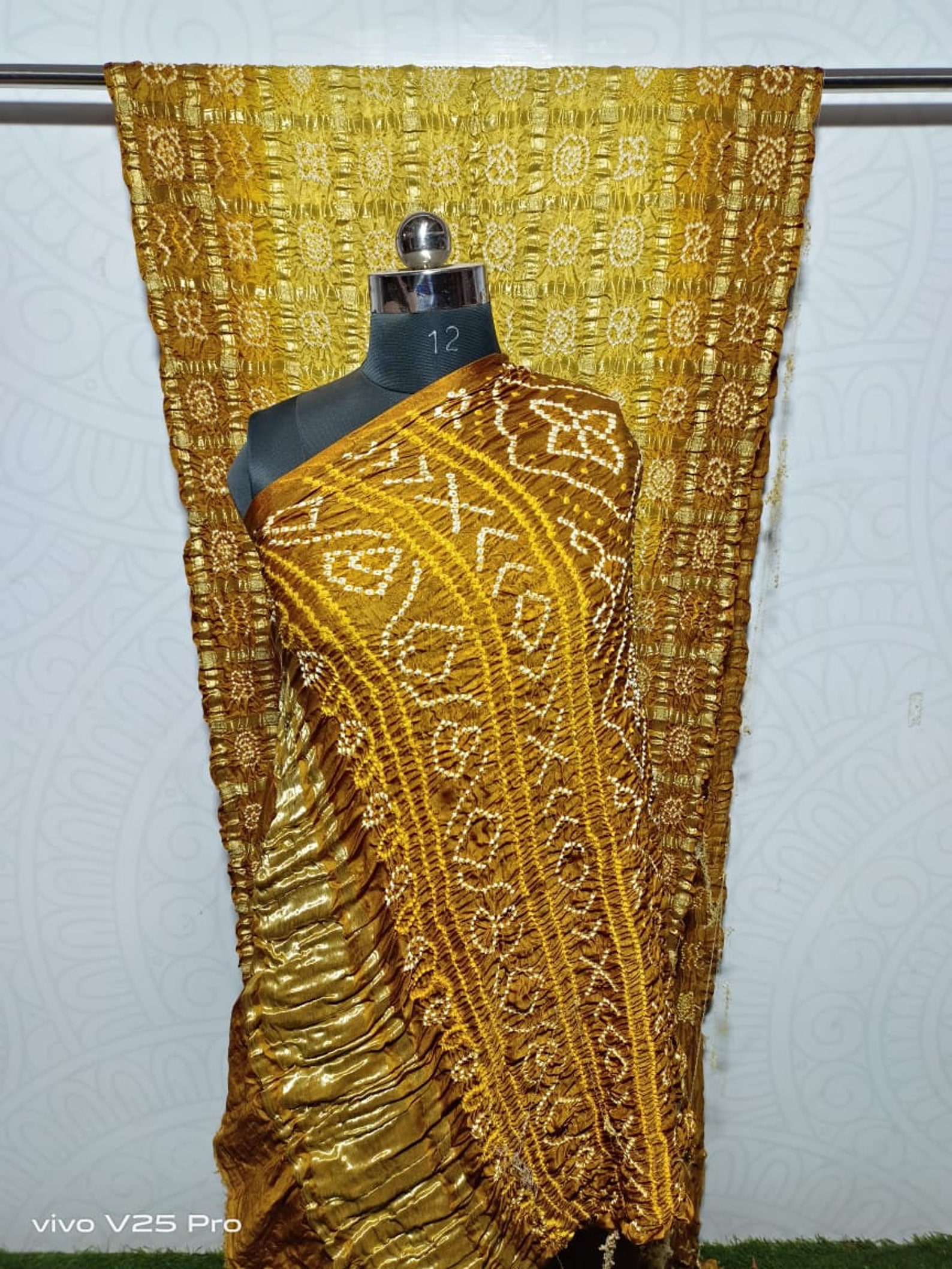 100% Pure Double Color Chex Bandhani Wedding Saree on Silk Fabric for ...