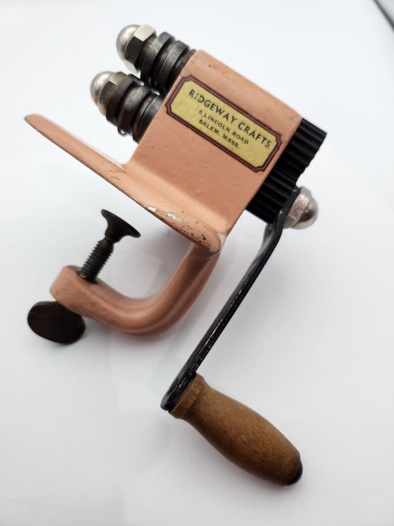 Quilling Put This Vintage Strip Cutter to Work for You Cuts 4 Strips at ...