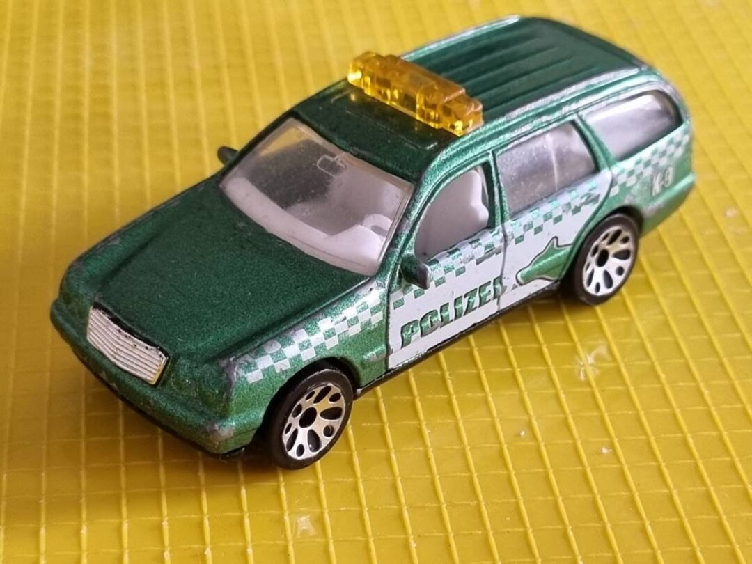 Vintage 1999 Matchbox Die-cast Model Car, No.56, Mercedes E-class ...