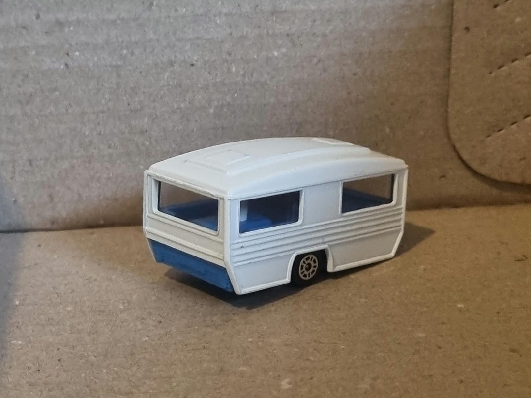 Vintage 1970s Corgi Juniors 1:64 Caravan White / Blue, Mint Condition ...