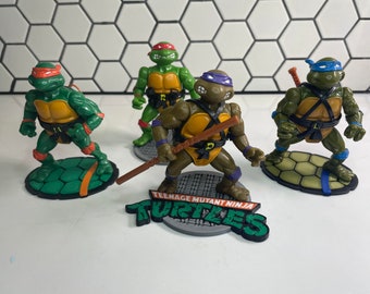 Teenage Mutant Ninja Turtles TMNT Comic Book Stand 3D Printed green PLA ...