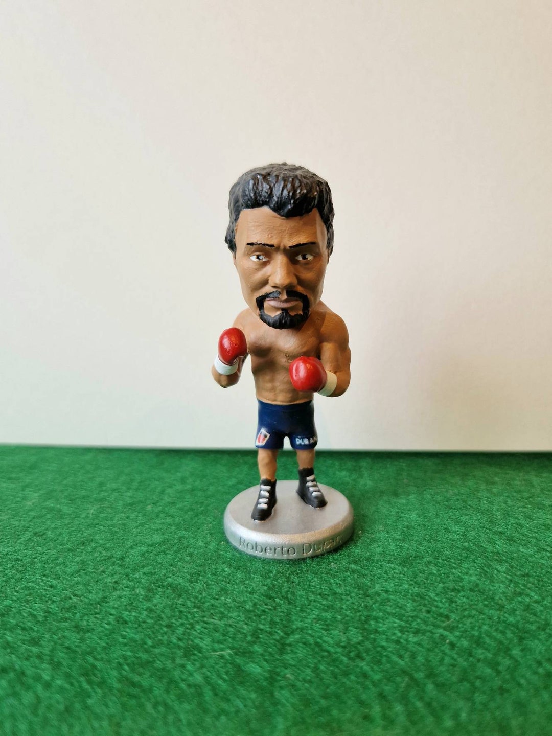 Roberto Durán Boxing Figure (3 Inches Tall) - Etsy