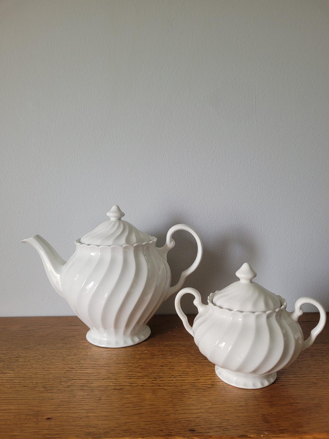 Vintage White Ceramic Johnson Brothers Regency Teapot and Sugar Container Made in England - Etsy