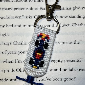 Handmade Woven Formula One Car Keychain: F1 Motorsports Gift - Etsy