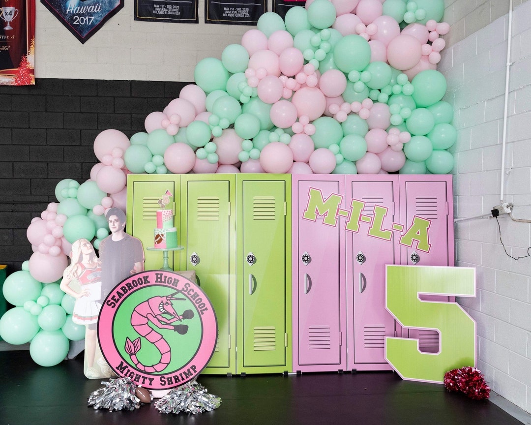 Custom Character / Themed Standee Cut Outs - Etsy Australia