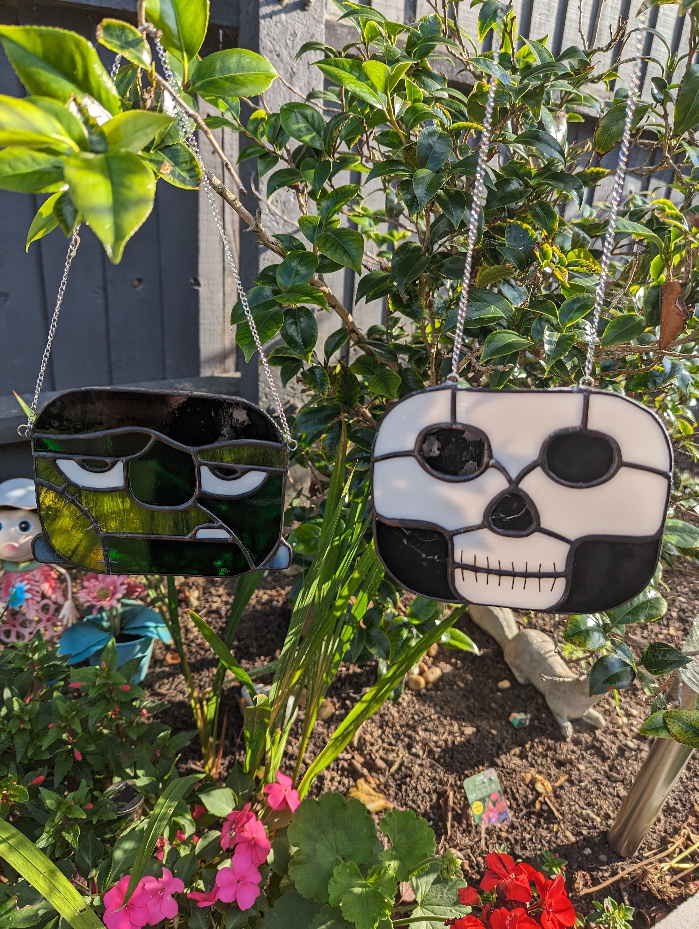 Stained Glass Skeleton Suncatcher Halloween Spooky Skeleton Suncatcher ...