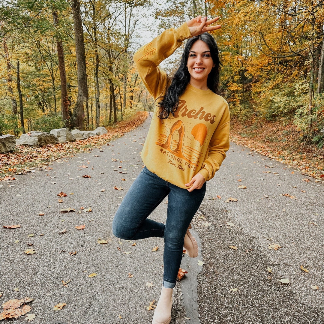 Arches Utah Moab National Park Sweatshirt, Outdoors Hiking Camping ...