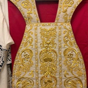Roman Fiddleback Catholic Chasuble Low Mass Completely Church Vestments ...