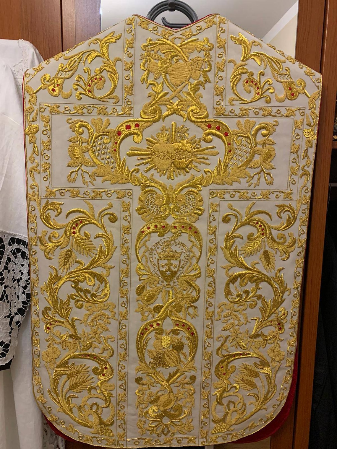 Roman Fiddleback Catholic Chasuble Low Mass Completely Church - Etsy