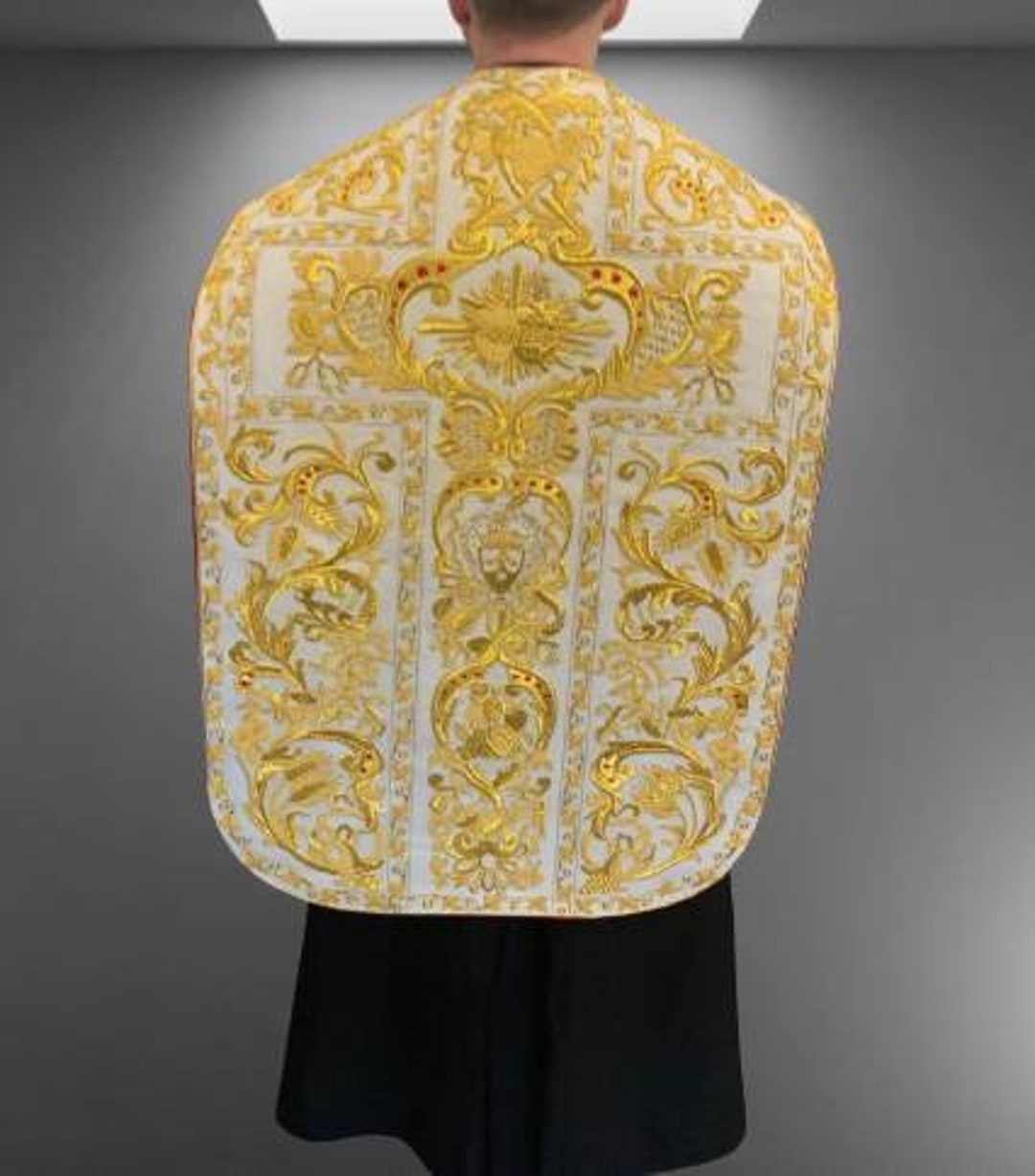 Roman Fiddleback Catholic Chasuble Low Mass Completely Church Vestments ...