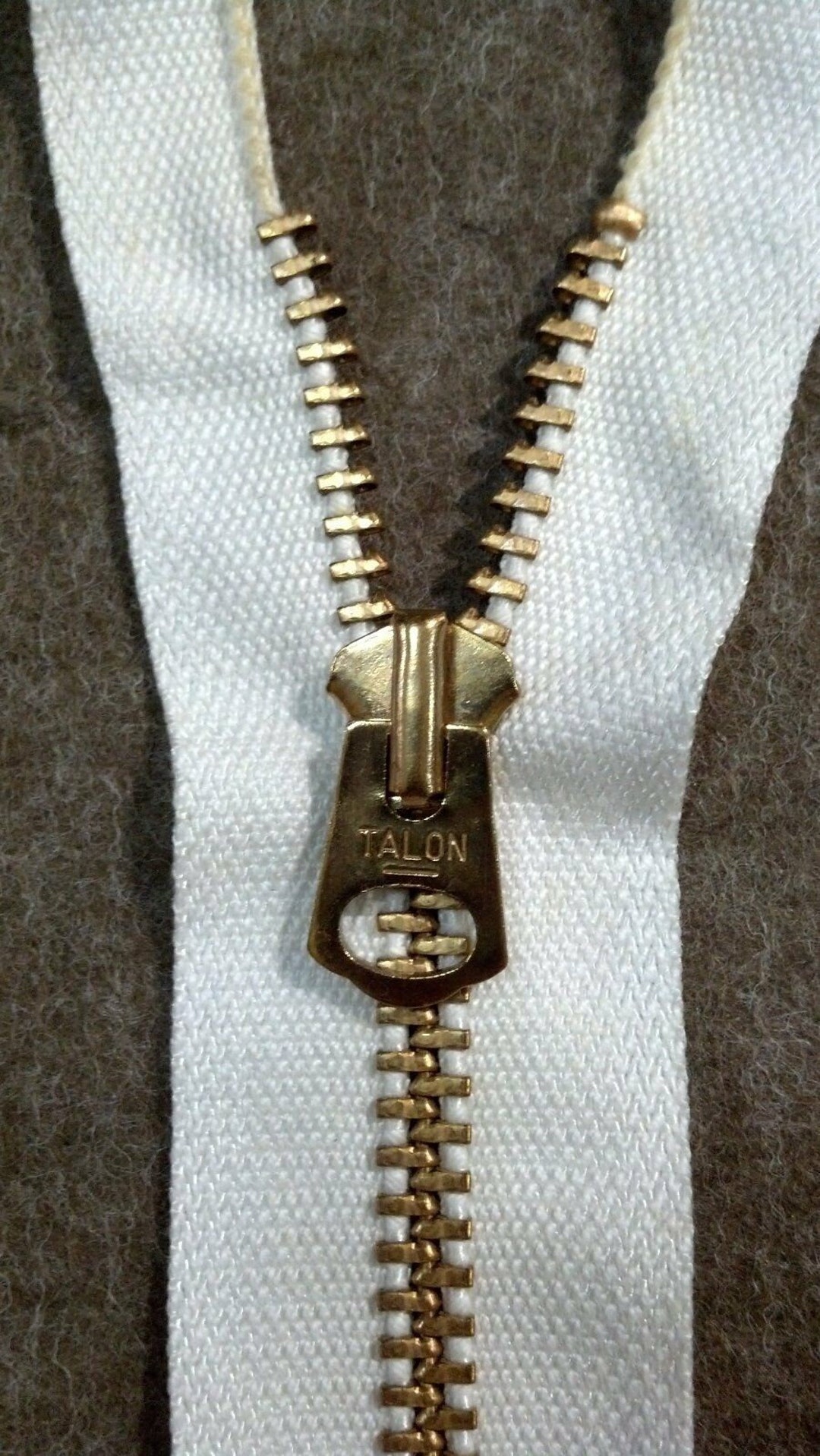 Genuine: Vintage Ca.1970's Nos/