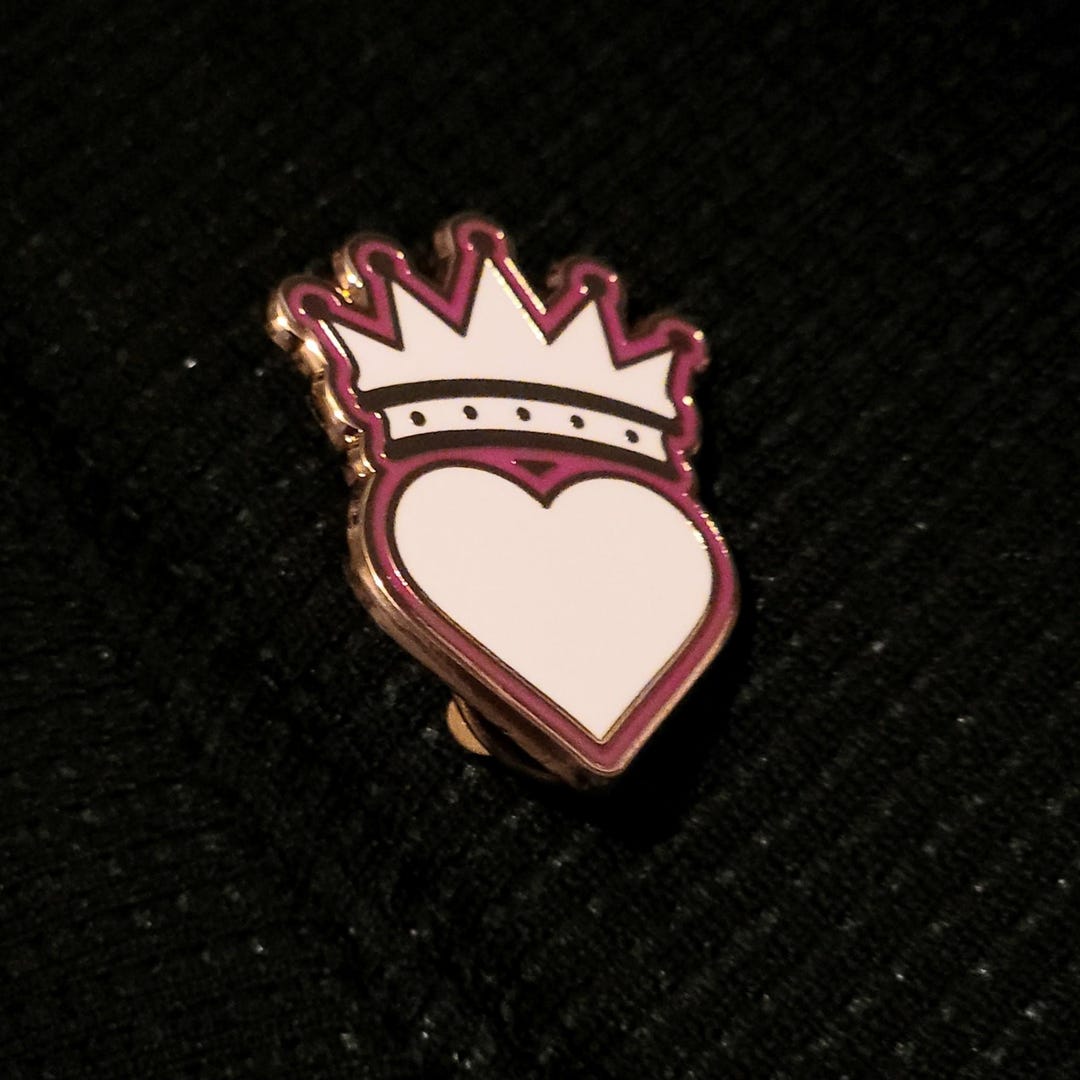Owen Hart "king of Harts" Hard Enamel Pin - Etsy