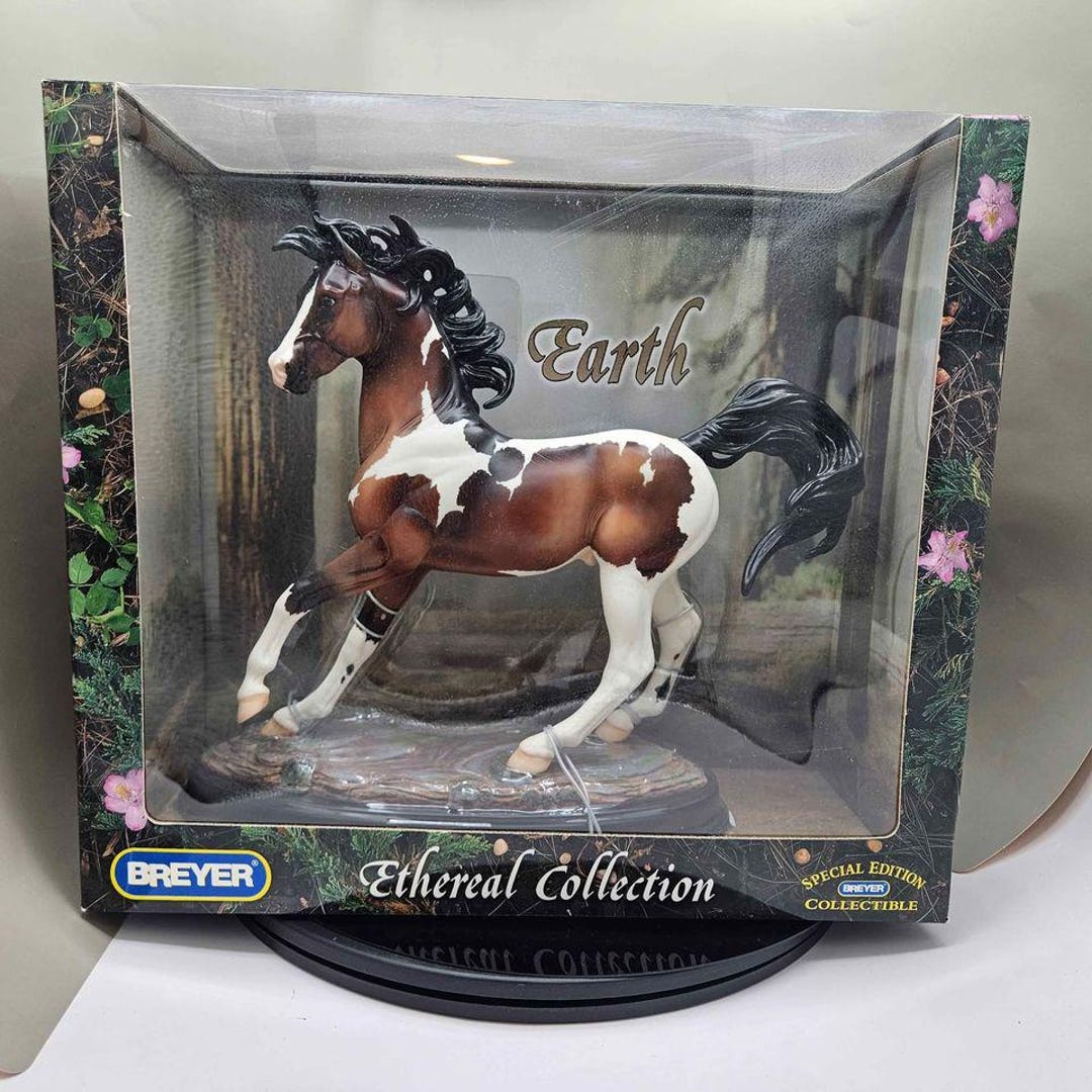 Breyer Traditional Ethereal Collection Earth #582 Produced 2007 - Etsy