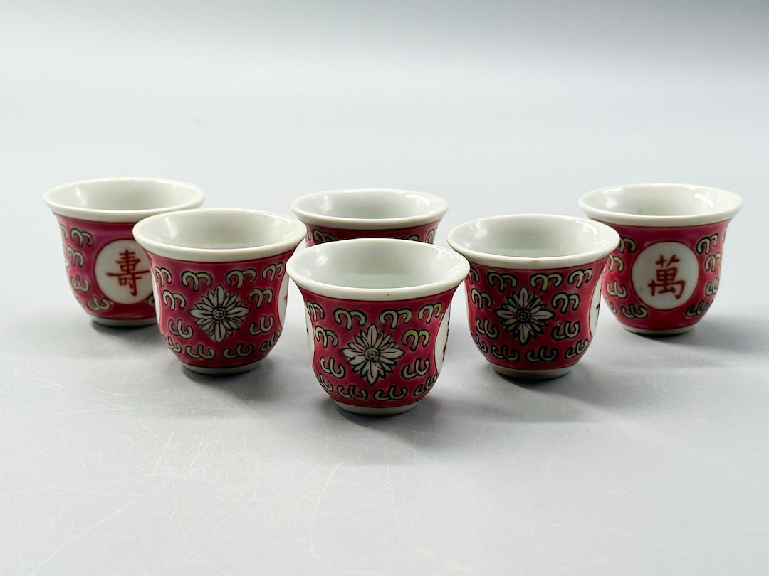 Vintage Set of Six Chinese Mun Shou Porcelain Sake Cups Red Longevity ...