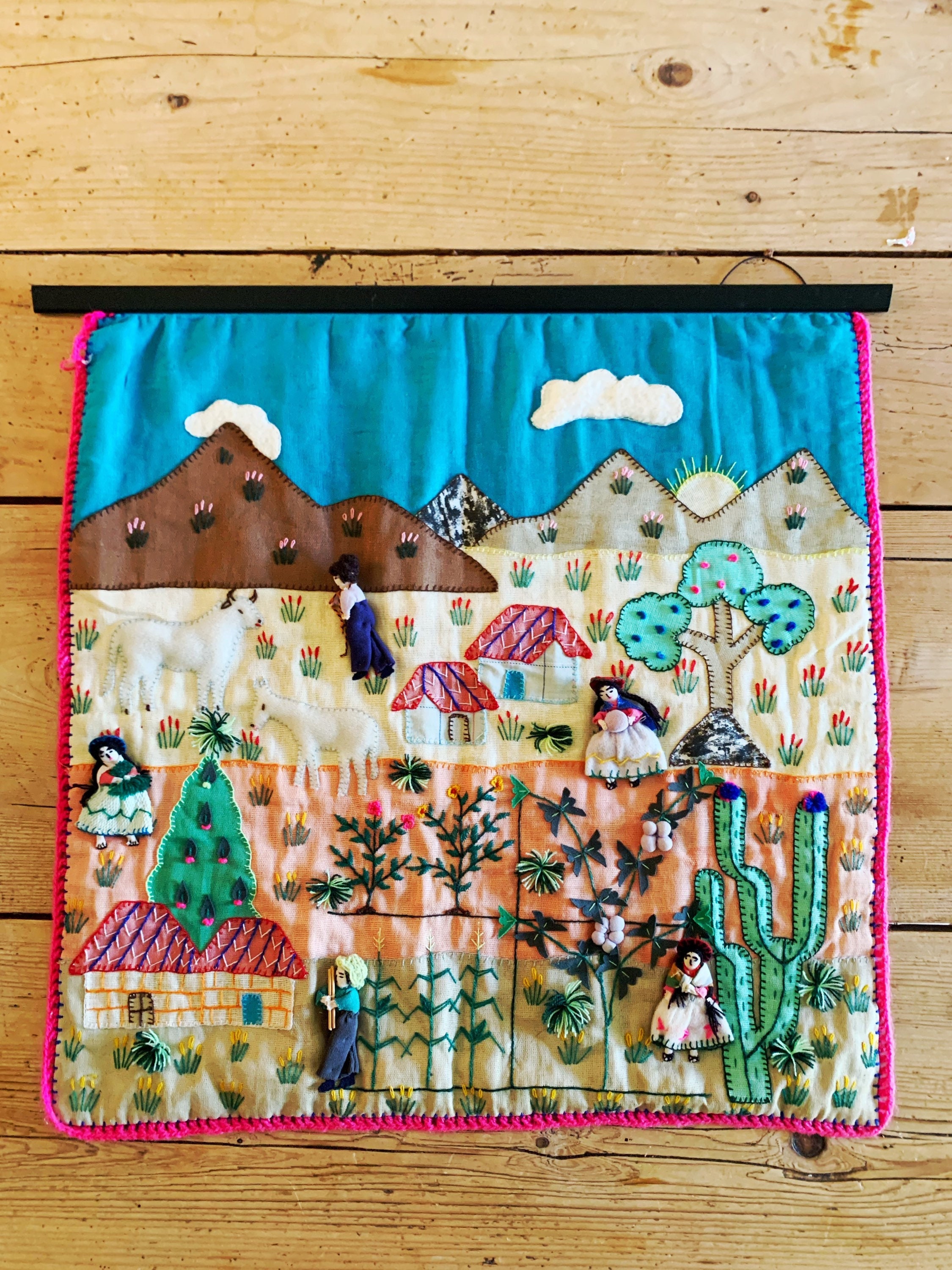 Arpillera Peruvian Folk Art Vintage Crewel Applique 3D Very Detailed ...