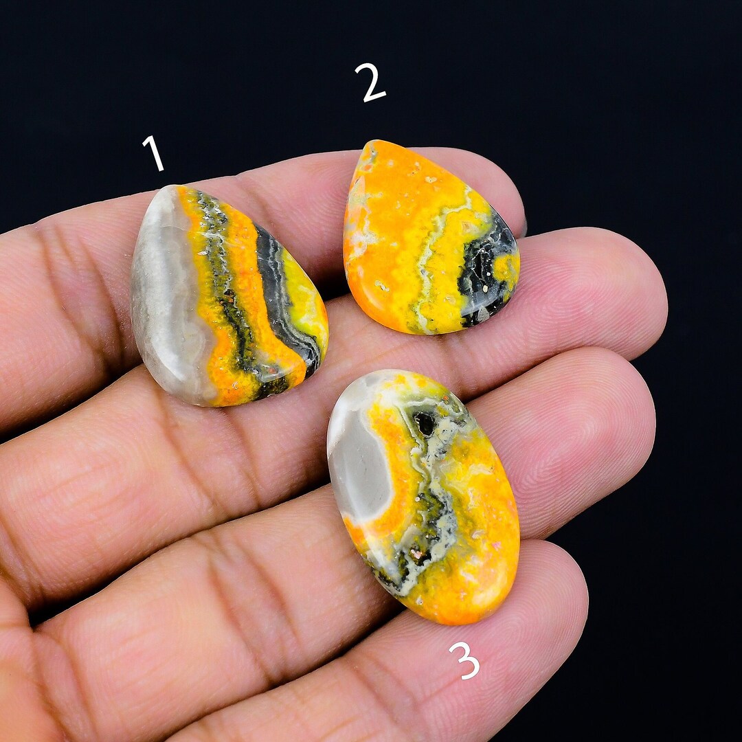 23.60 Cts Bumble Bee Gemstone/ Yellow Bumble Bee Cabochon/ - Etsy