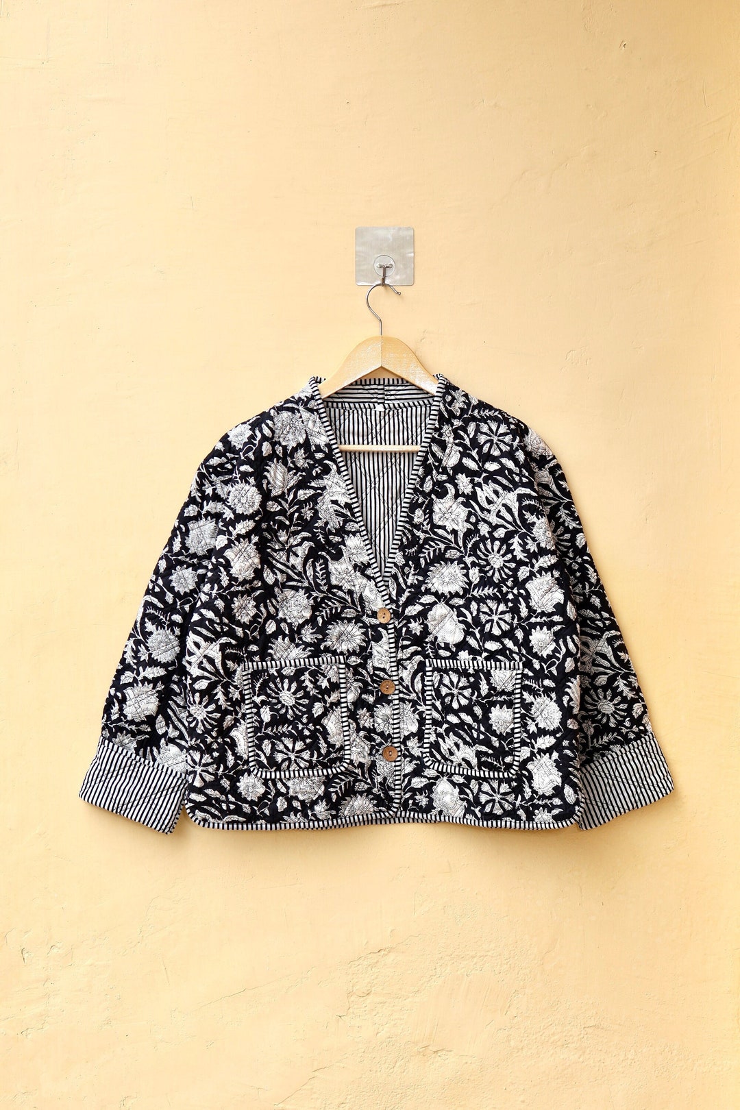 Hand Block Print Cotton Quilted Jacket, Black & White V-neck New Style ...