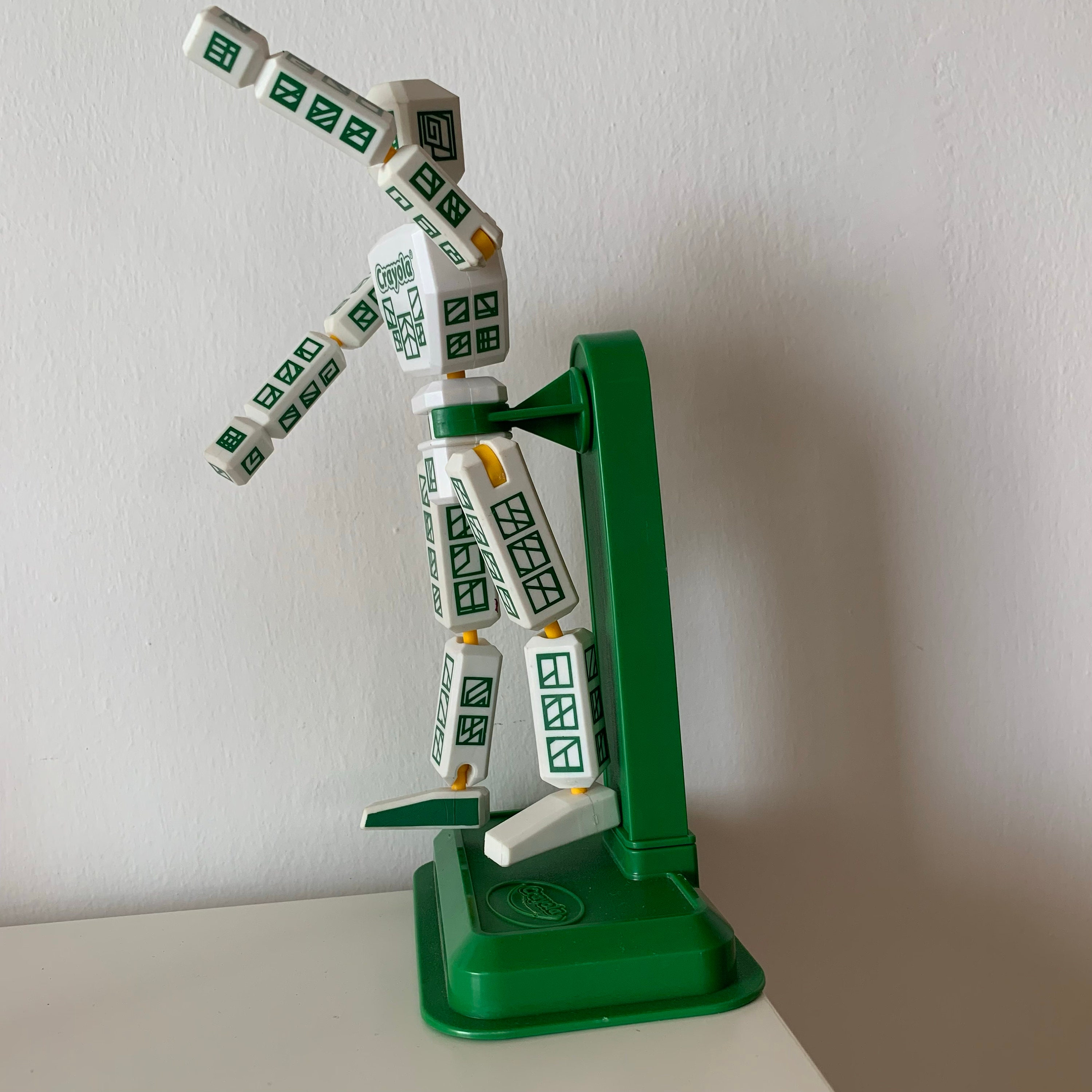 Crayola Posable Figure Toy Artist Model Drawing Model Plastic Human ...