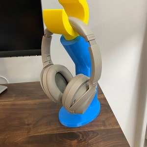 Minifigure Headphone Stand: 3D Printed Gaming Headset Holder - Etsy