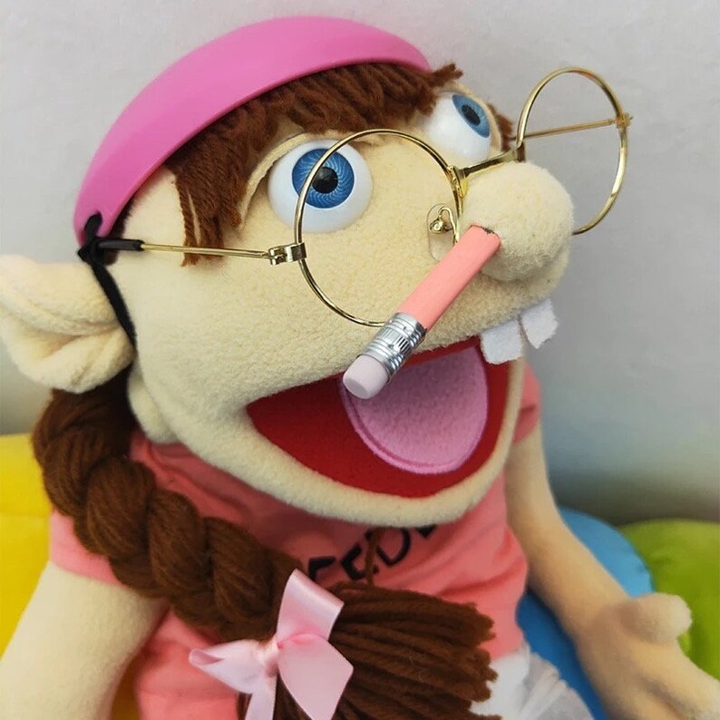 FREE SHIPPING Inspired,jeffy and Feebee Girl Plush Toy Hand Puppet ...