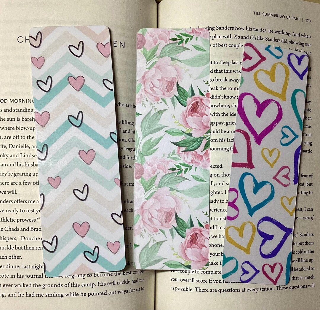 Heart Bookmark | Book Lover Bookmark | Bookish Gifts | Romance Reader ...
