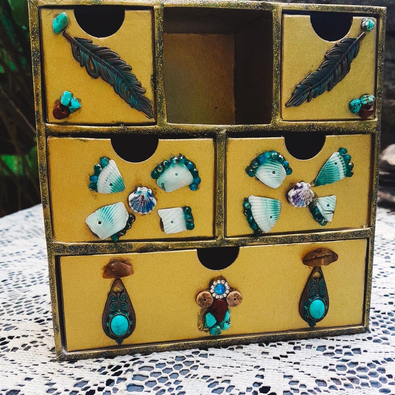 Level Jewelry Box - Etsy