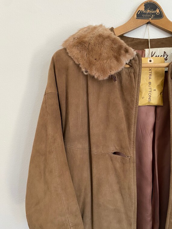 1950's Vintage Long Brown Suede Coat w/ Fur Collar | … - Gem