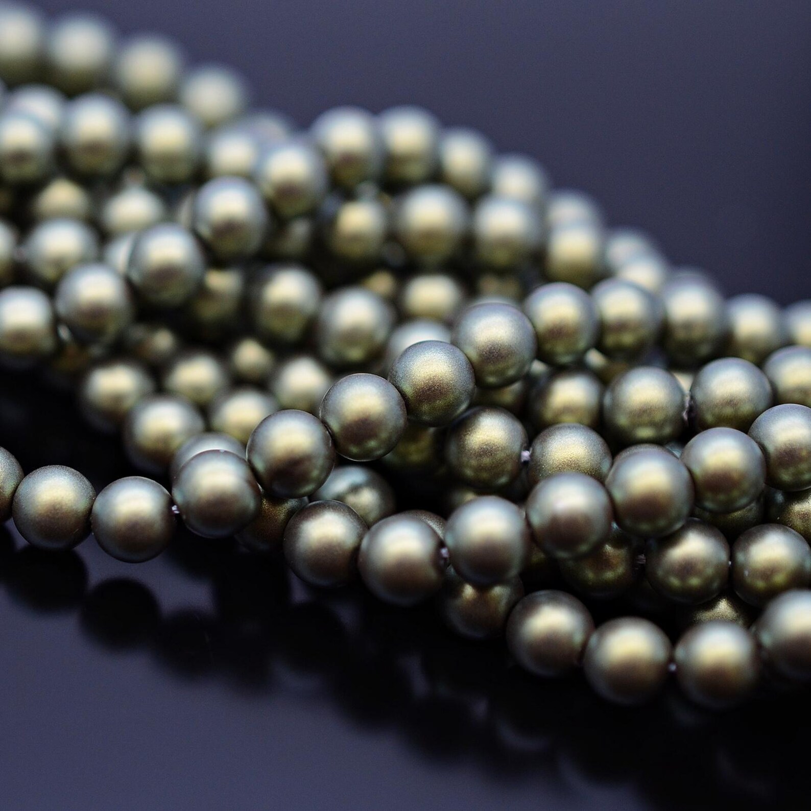 10, 8, 4mm Luster Iridescent Green Color Crystal Pearl Round Beads 15.5 ...