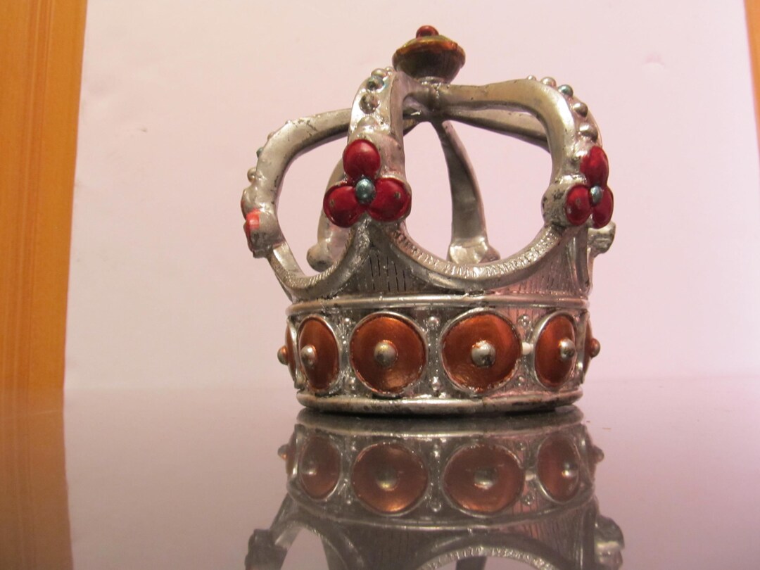 Vintage Pewter Crown - Etsy