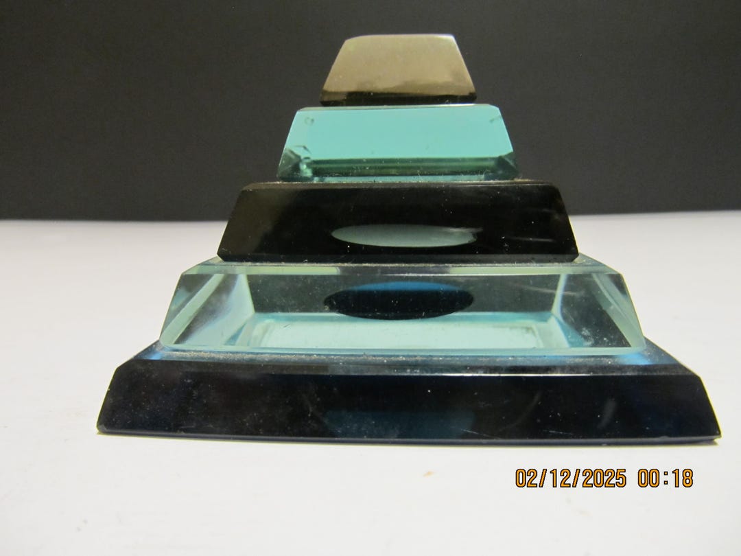 Vintage Tiered Green Glass Pyramid Paper Weight, 1930's - Etsy