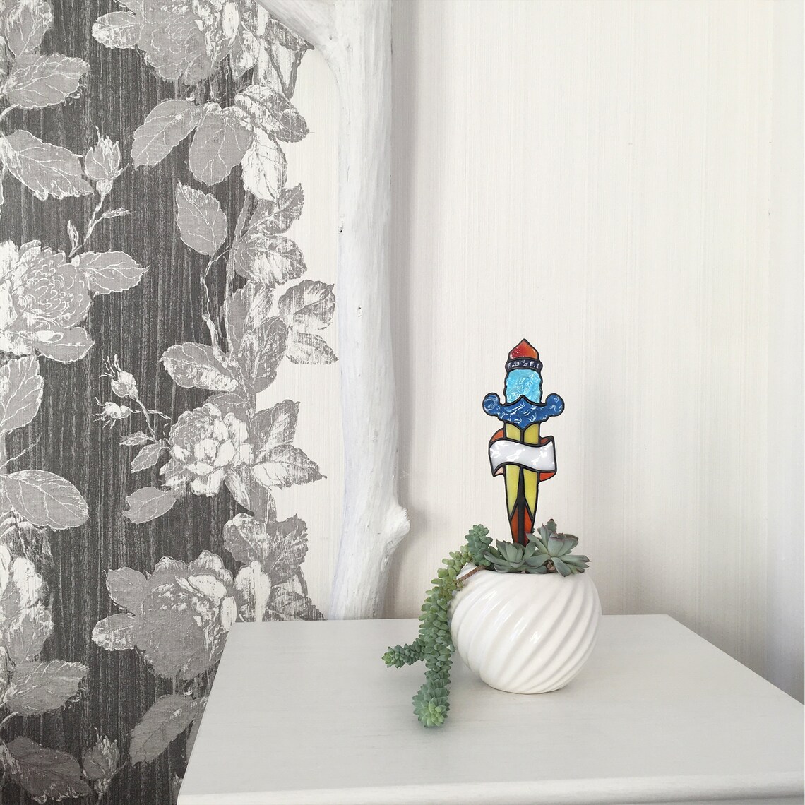 Traditional Dagger Stained Glass Pattern Suncatcher Classic Old School ...