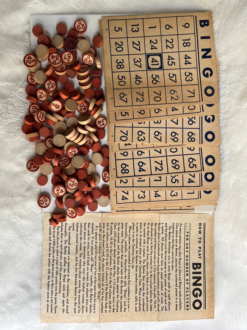 VTG MCM 24 Bingo Cards, 75 Wood Calling Numbers and 71 Red Solid ...