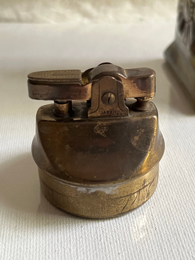 VTG 1974 Ceramic Flower Lighter Tower Table Lighter & 2 Matching ...