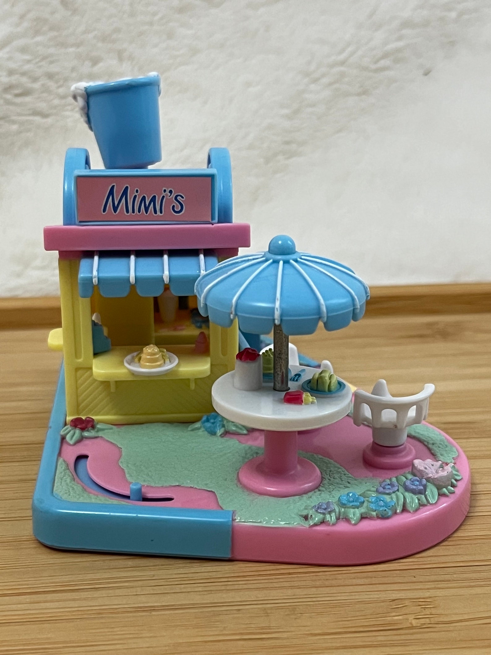 VTG 1994 Polly Pocket Mimis Ice Cream Shop Playset Bluebird No Figures ...