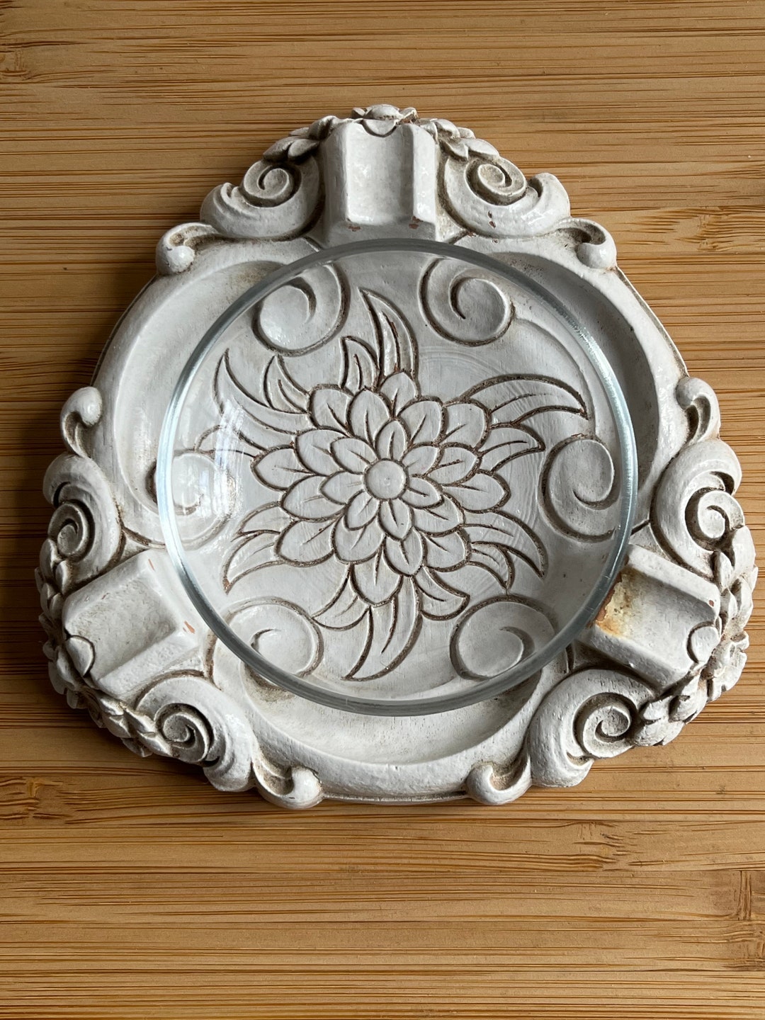 HTF VTG 1970s Syrocowood Faux Wood & Glass Carved Flower White Ashtray ...