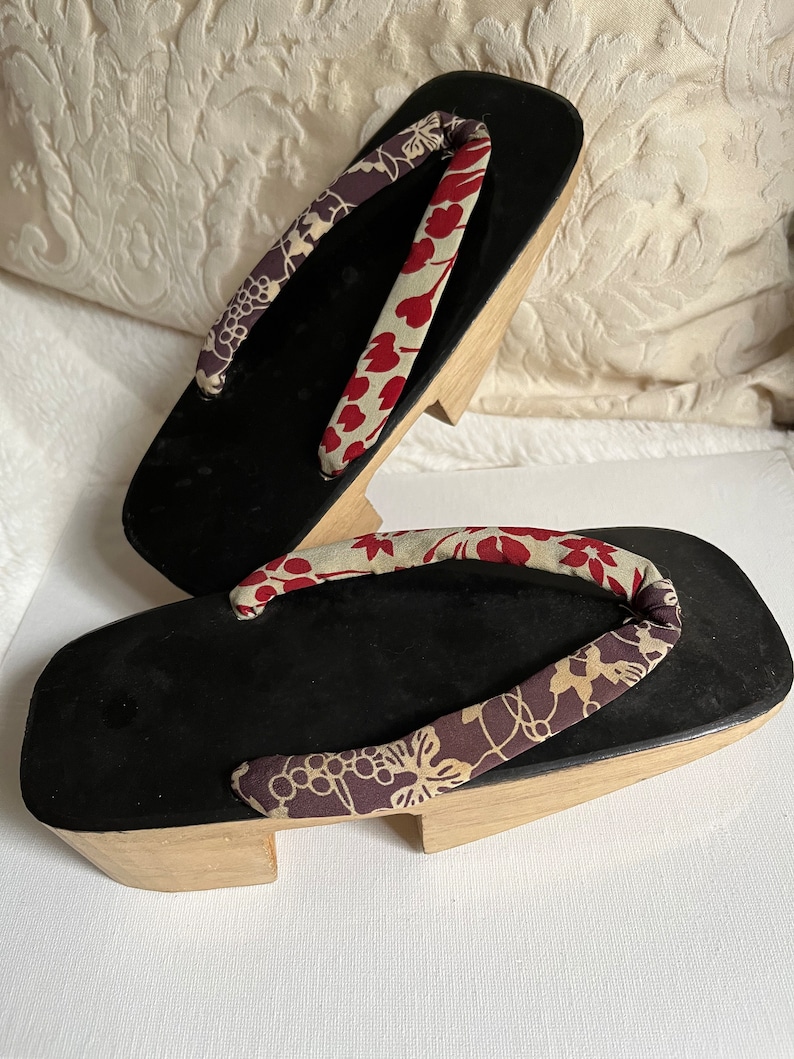 VTG Japanese Handmade Wooden Geta Geisha Kimono Sandals 8.5 L X 3.25 W ...