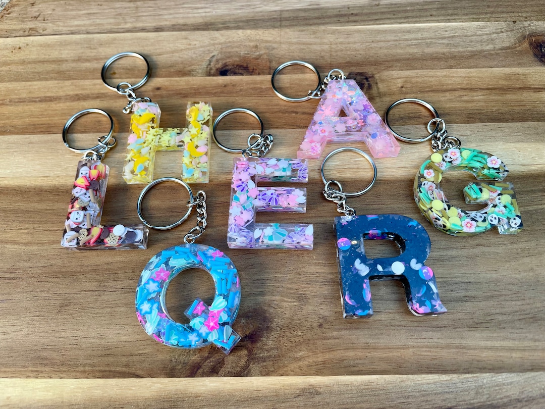 Backpack Keychain | Cute Resin Keychain | Initial Keychain | Letter ...