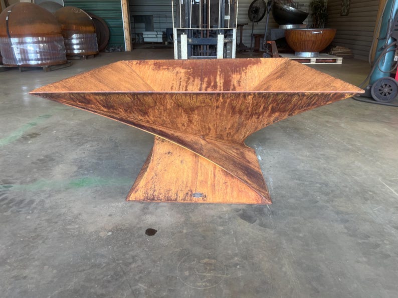 Buy Twisted Wizard Steel Fire Pit: Large Outdoor Cooking & Gatherings ...