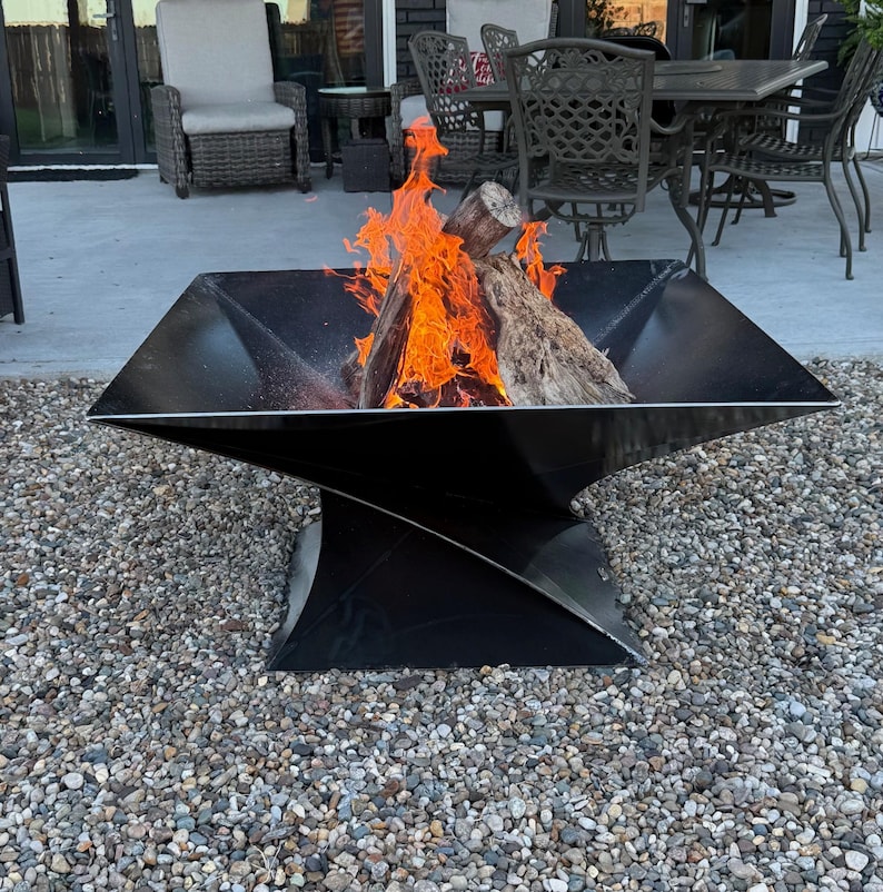 Buy Twisted Wizard Steel Fire Pit: Large Outdoor Cooking & Gatherings ...