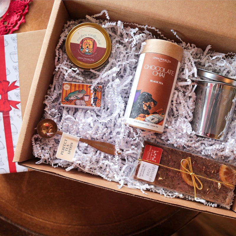 Candle and Tea Hamper - Etsy