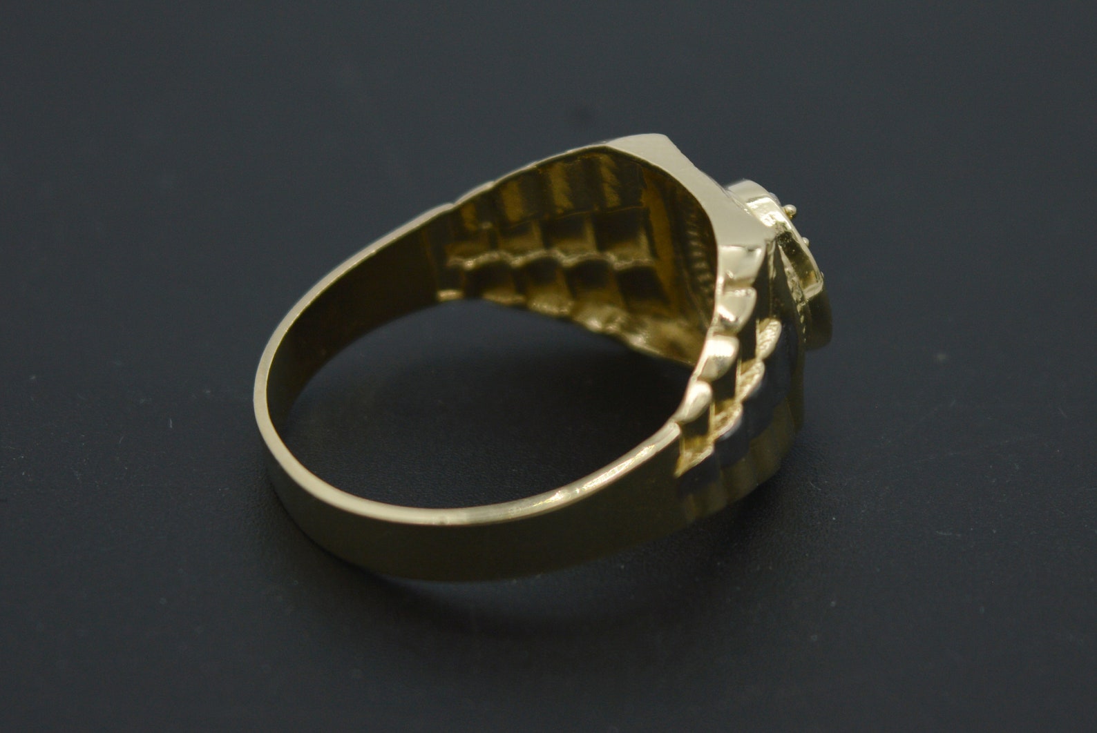 Real 10K Yellow Solid Gold Two-tone Railroad Round CZ Signet Ring All ...