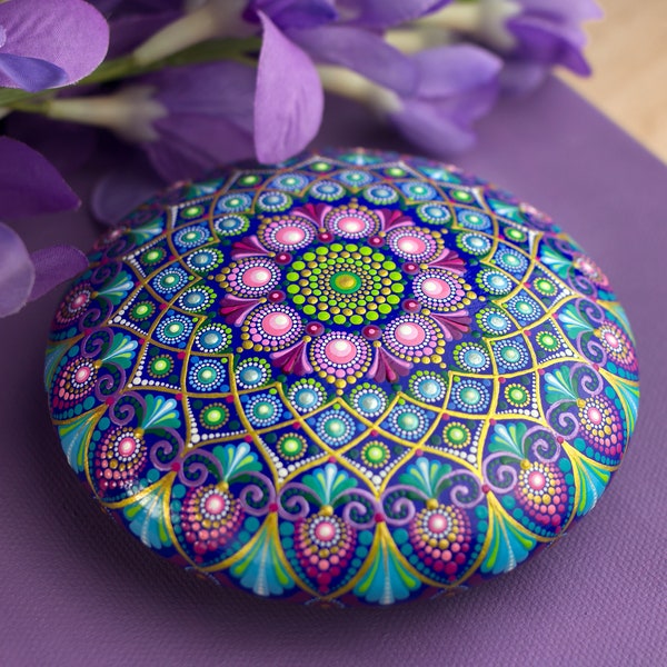 Hand Painted Stones - Etsy