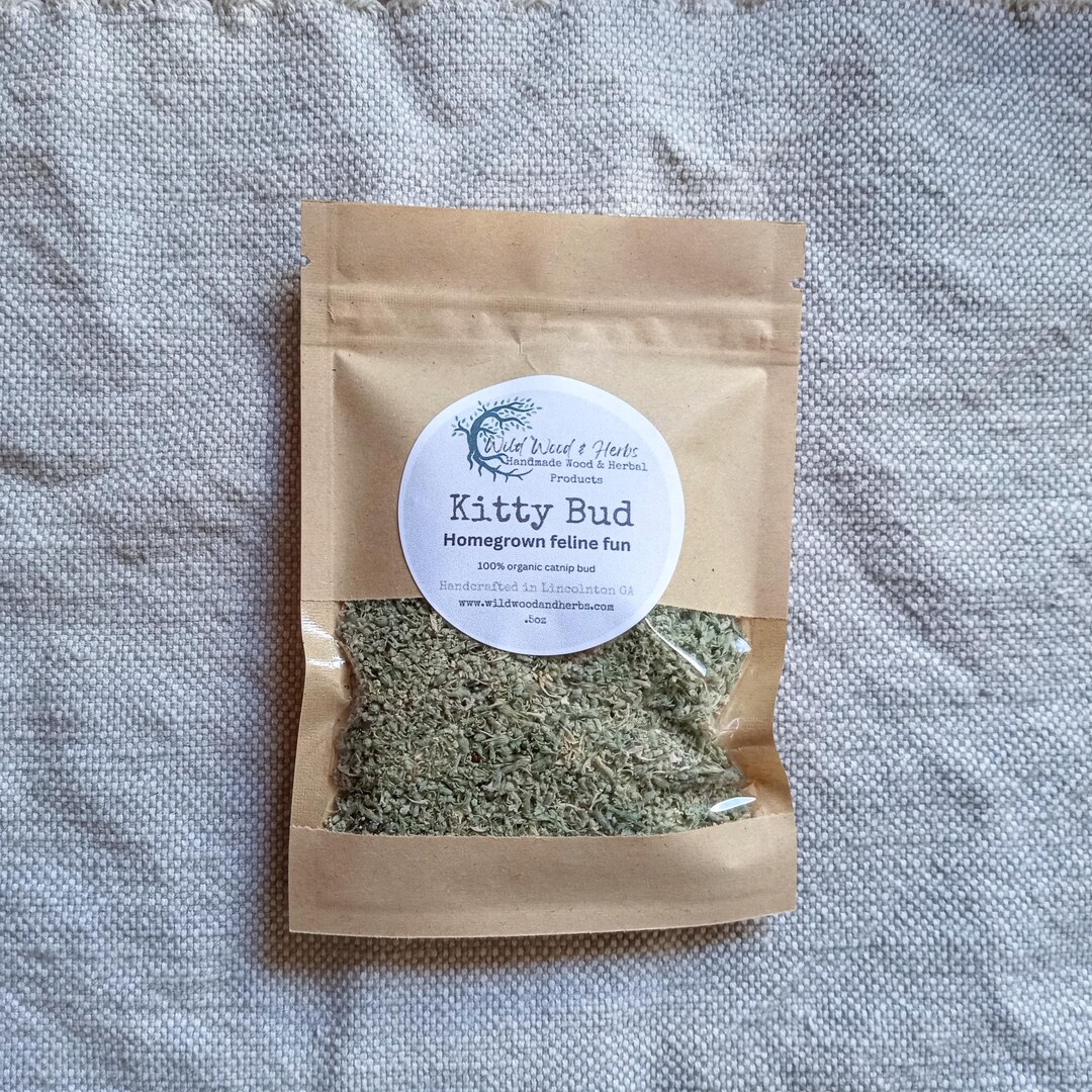 Organic Catnip Herb for Training Cats - All Natural Homegrown Kitty Bud ...