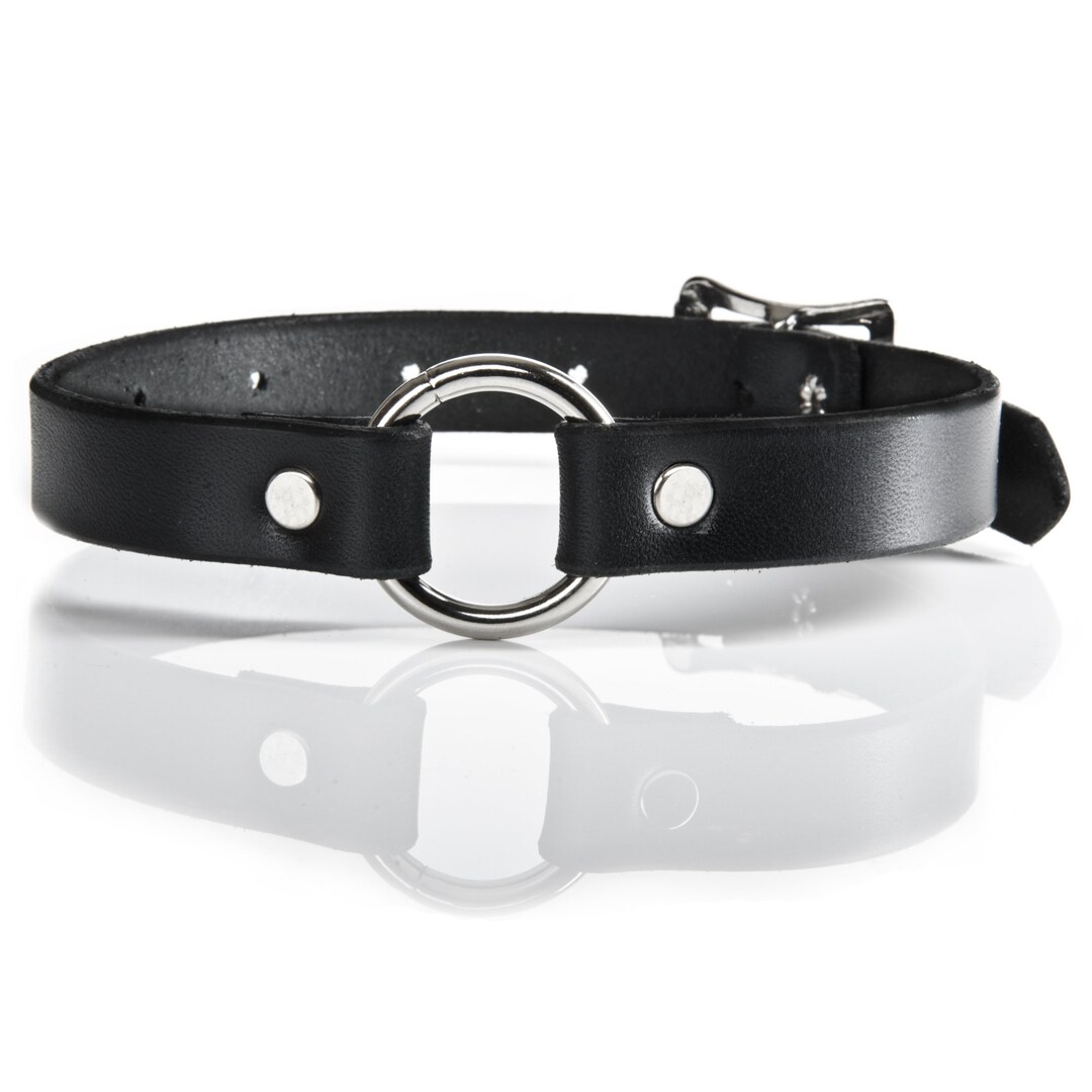 Rivithead Captured O-ring Choker - Etsy