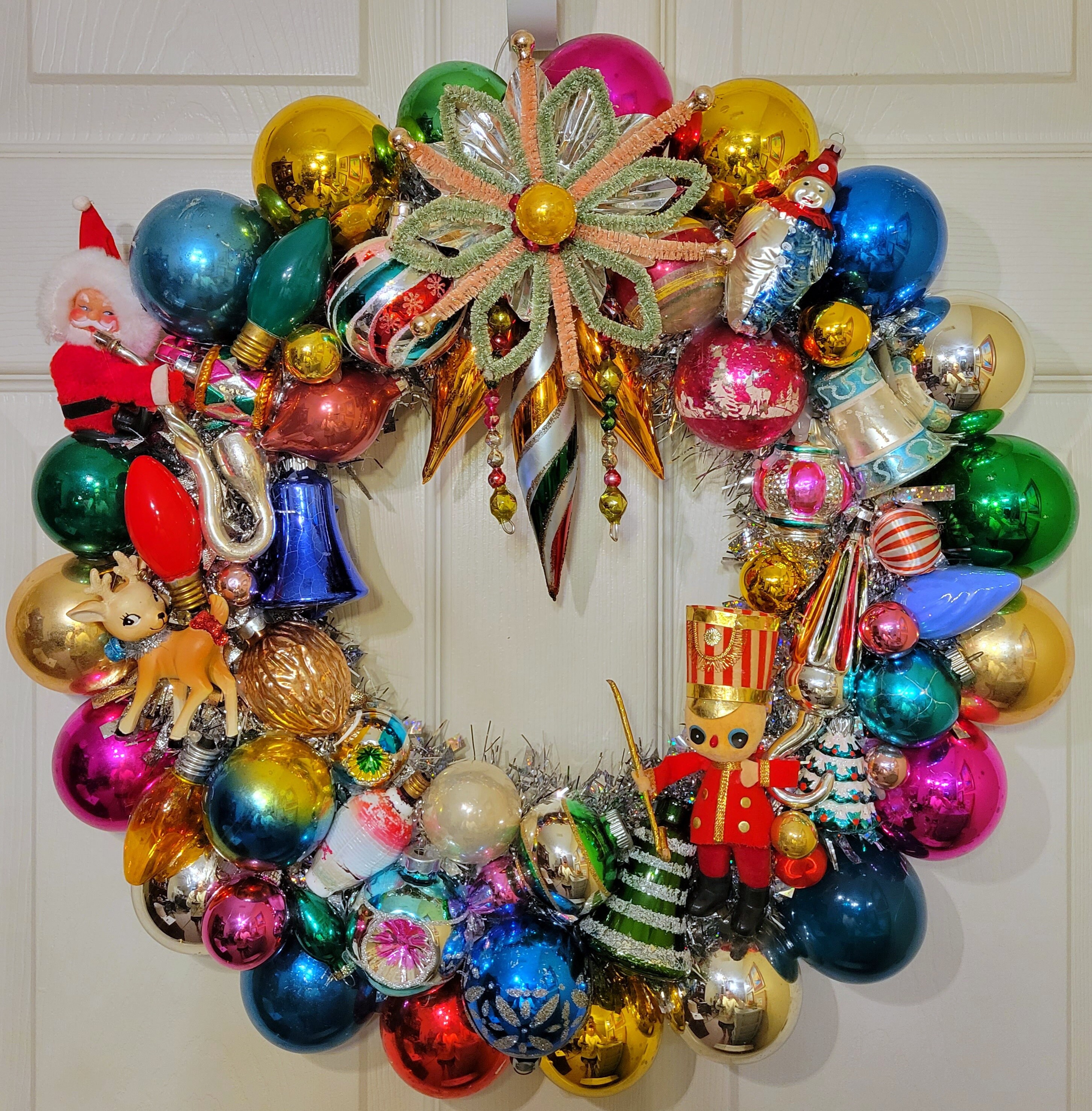 CHRISTMAS EXAMPLE Vintage Glass Ornament Christmas Door Wreath Pixie ...