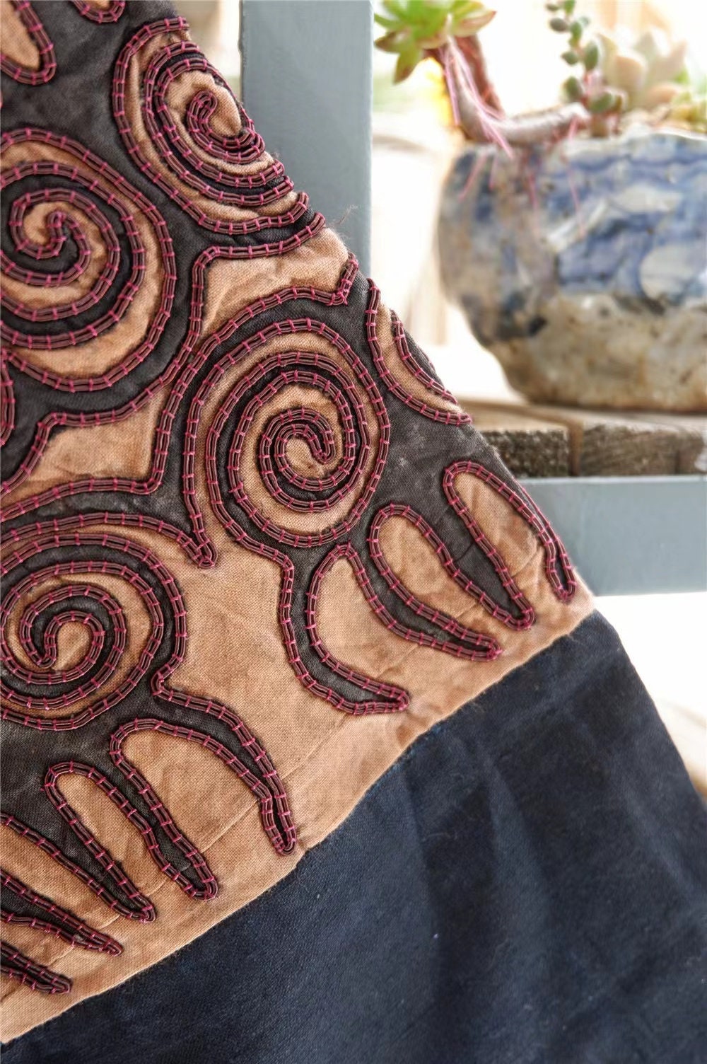 Guizhou Hand-woven Native Cloth Slanted Old Embroidered Top Collectible ...