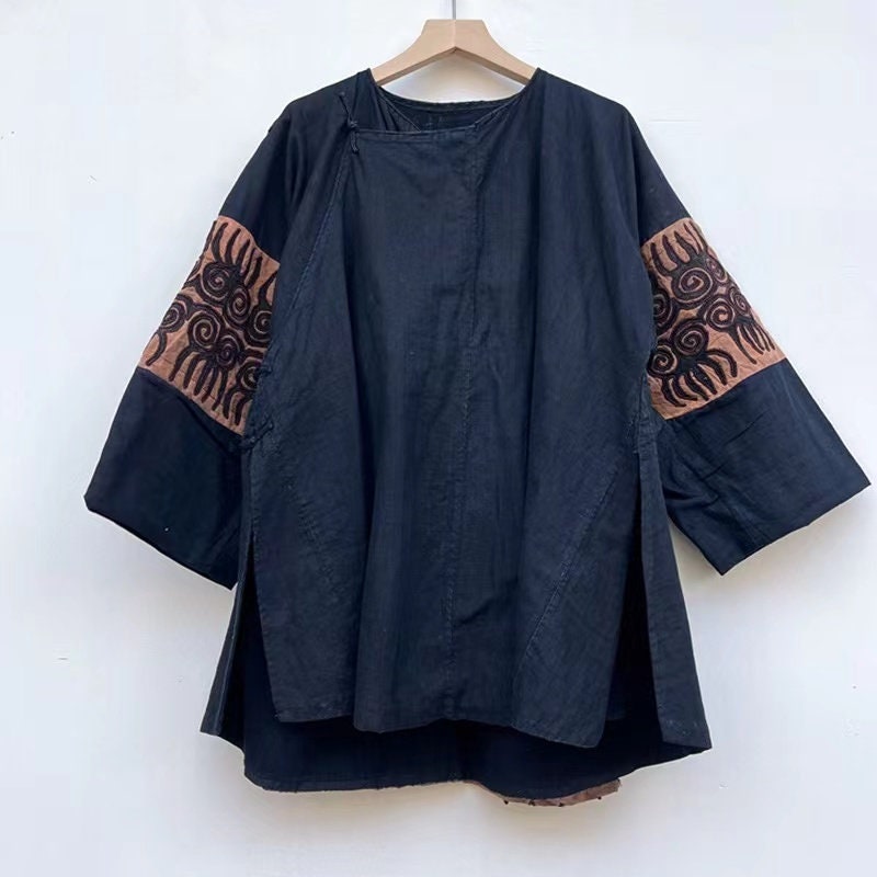 Guizhou Hand-woven Native Cloth Slanted Old Embroidered Top Collectible ...